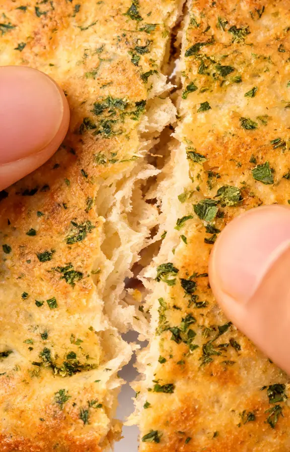 Sourdough Discard Crackers With Herbs, Garlic & Olive Oil